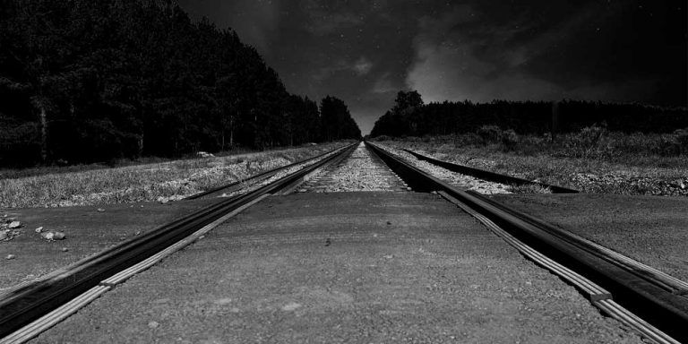 The Screven Spook Light - Haunts & Hollows